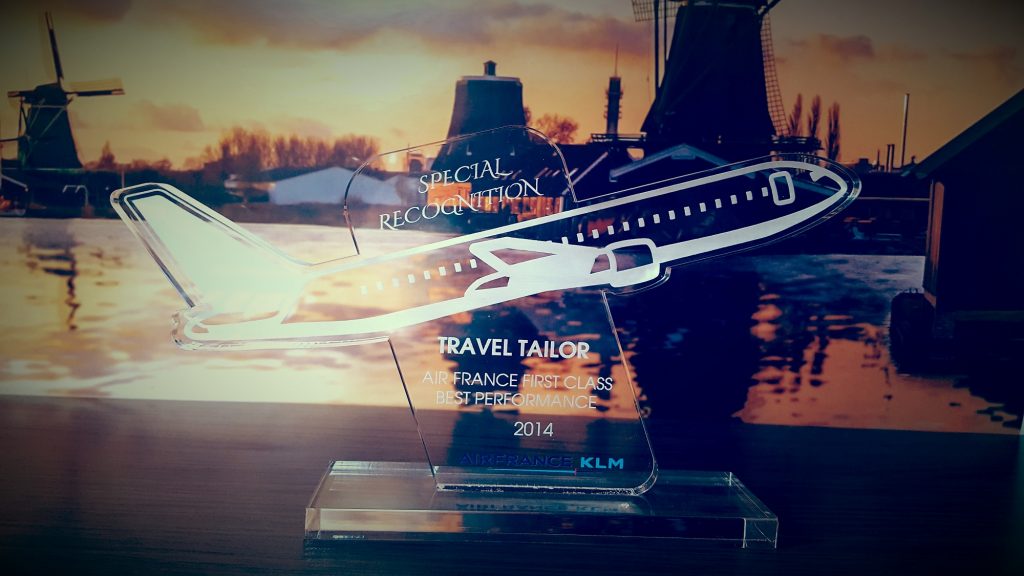 Despre Noi - Travel Tailor